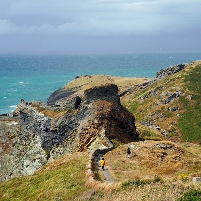 Glamping in Camelford. Wigwam® Holidays book online today